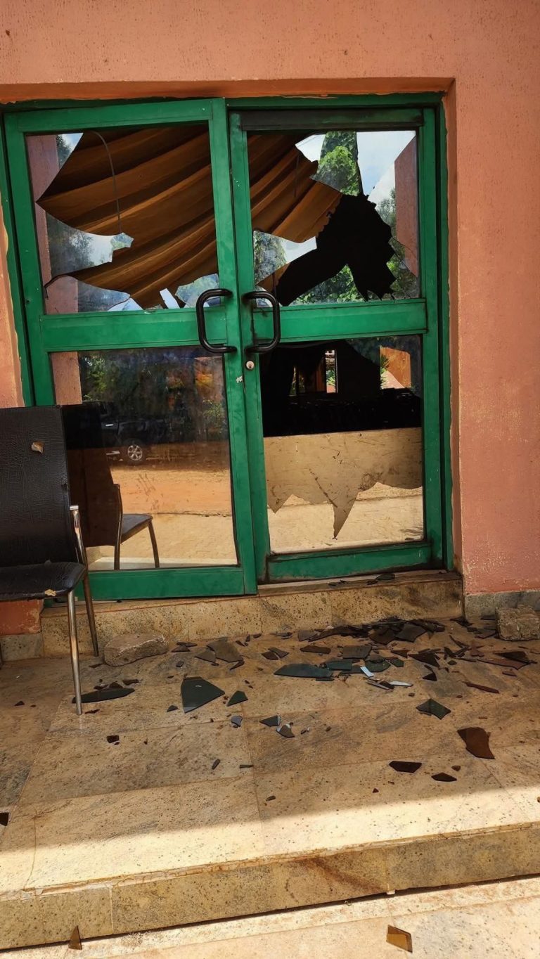 Many injured as suspected thugs attack ADC event in Kaduna - WhirlWind News